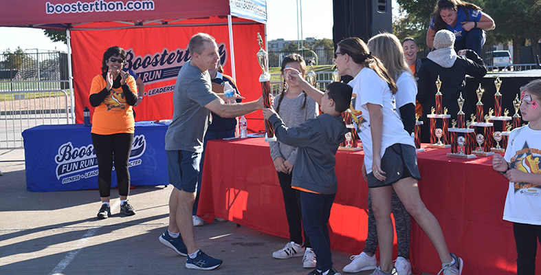 Gary Burns Fun Run Supports FISD Students and Teachers