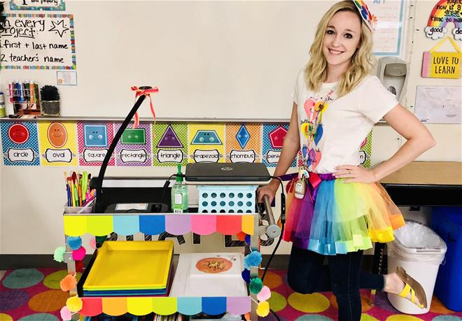 Elementary Art Teachers Take Their Show on the Road