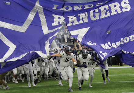 Lone Star Football Team Comes Up Short in State Title Game