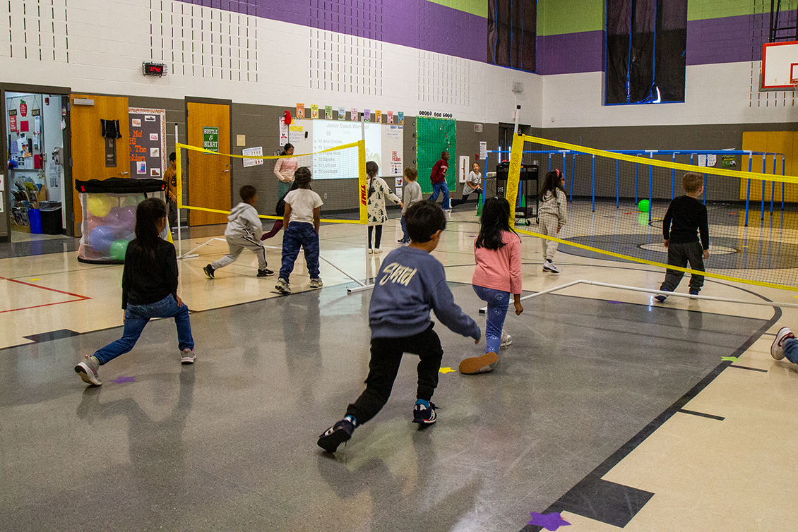 Tadlock Fifth Graders Lend a Helping Hand During Recess Period