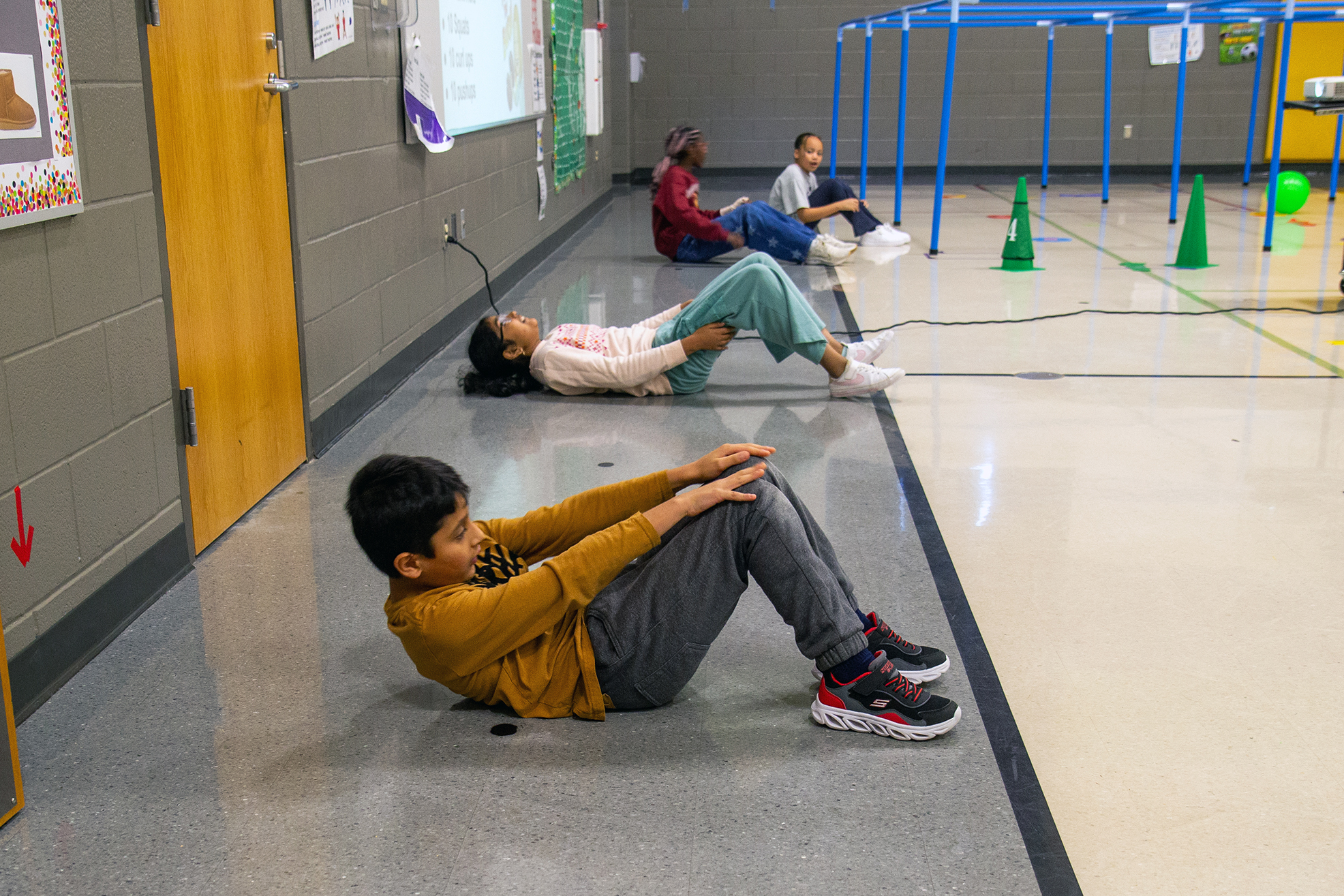 Tadlock Fifth Graders Lend a Helping Hand During Recess Period